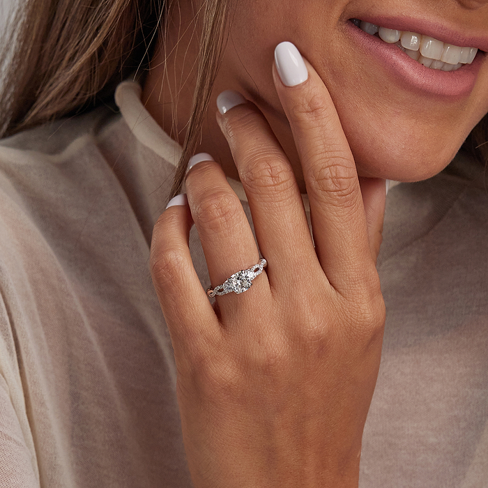 1 1/4 ctw Cushion Lab Grown Diamond Swirl Engagement Ring - Grownbrilliance